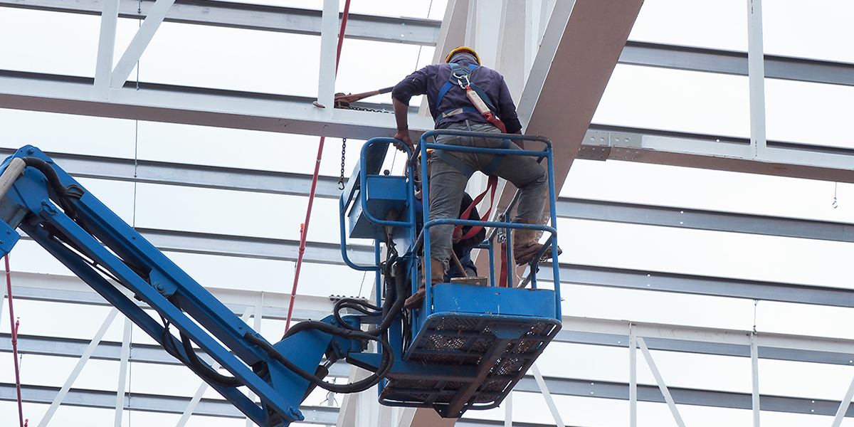 7 Quick Tips for Using Your Boom Lift | Equipment Trader Blog